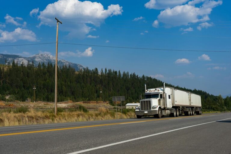 Cargo Trucking Company | Freight Trucking Services in Bay Area
